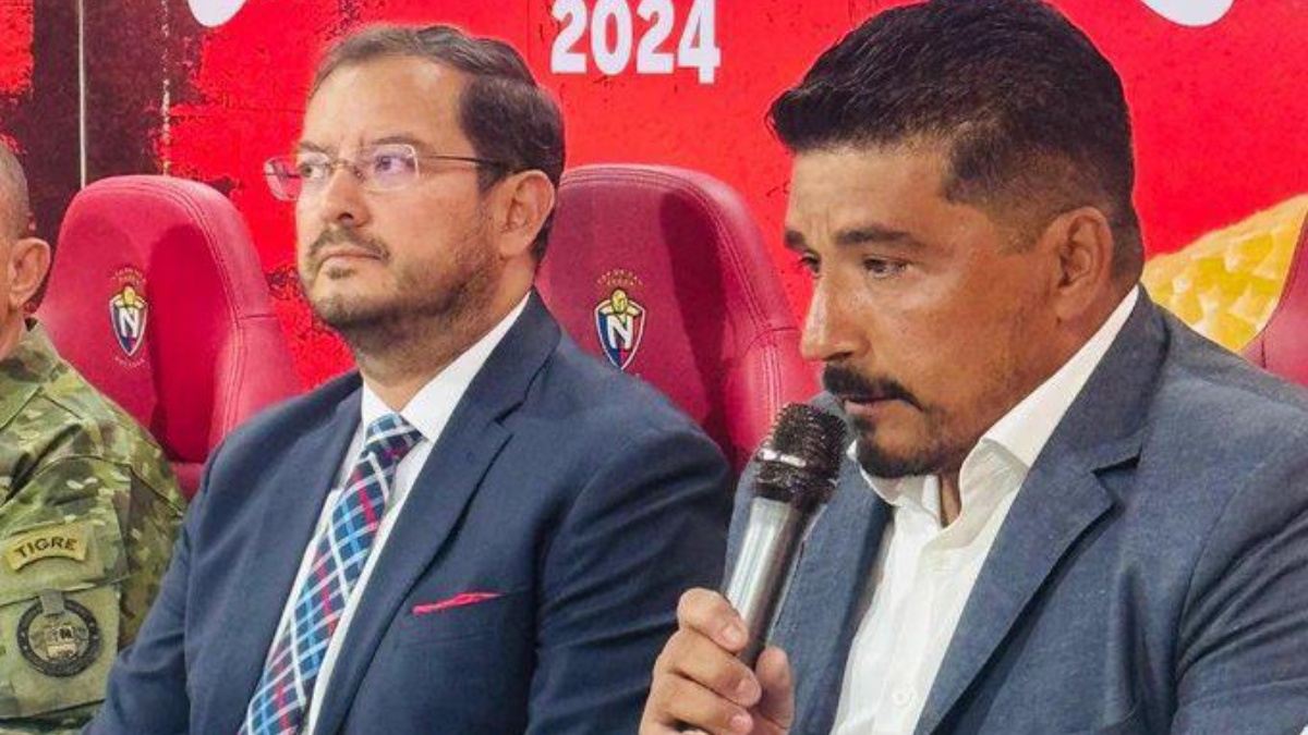 El Nacional deberá pagar tres meses de sueldo a Omar Asad si lo despide ...