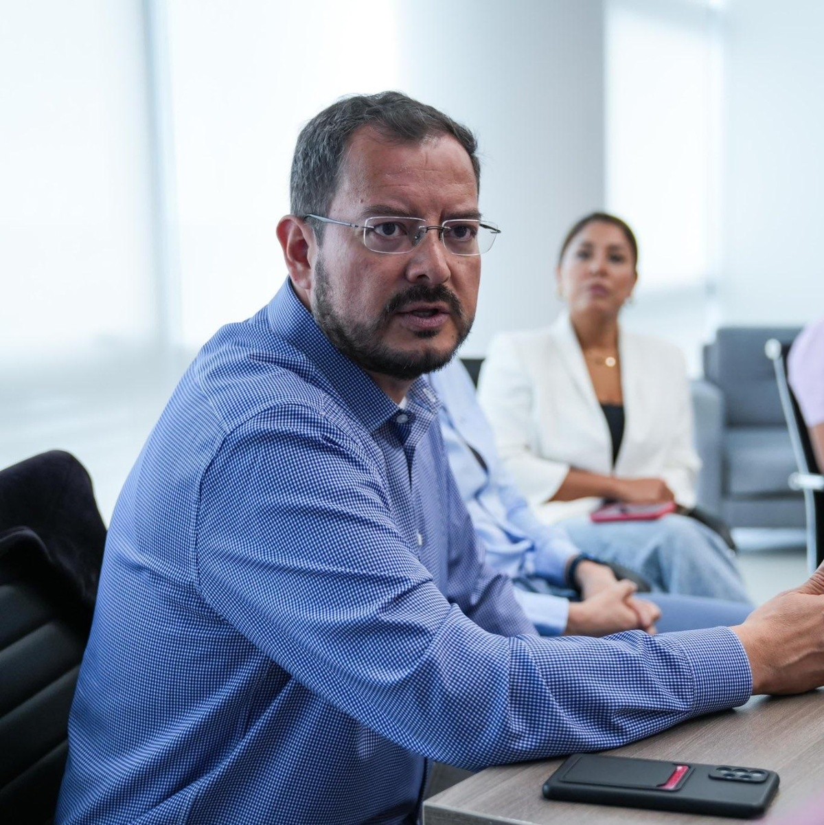 El Nacional deberá pagar tres meses de sueldo a Omar Asad si lo despide ...