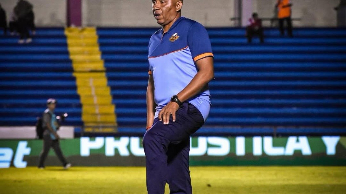 Juan Carlos León habló de su estrategia para Libertad FC vs. Barcelona ...