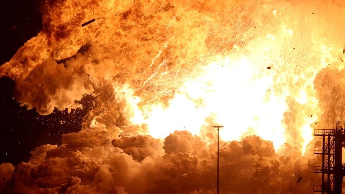 Un cohete de la empresa SpaceX explota cuando realizaba pruebas en ...