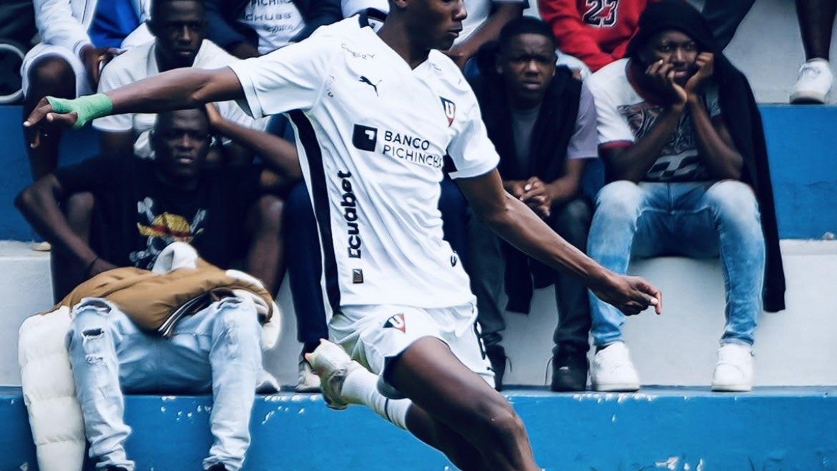 Dos juveniles de Liga de Quito entrenan con equipos de Bélgica | Ecuavisa