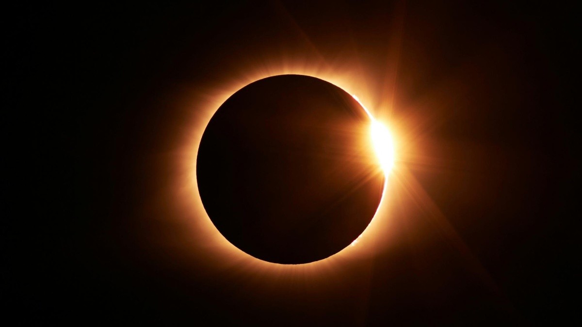 El último eclipse solar de 2025 será en septiembre | Ecuavisa