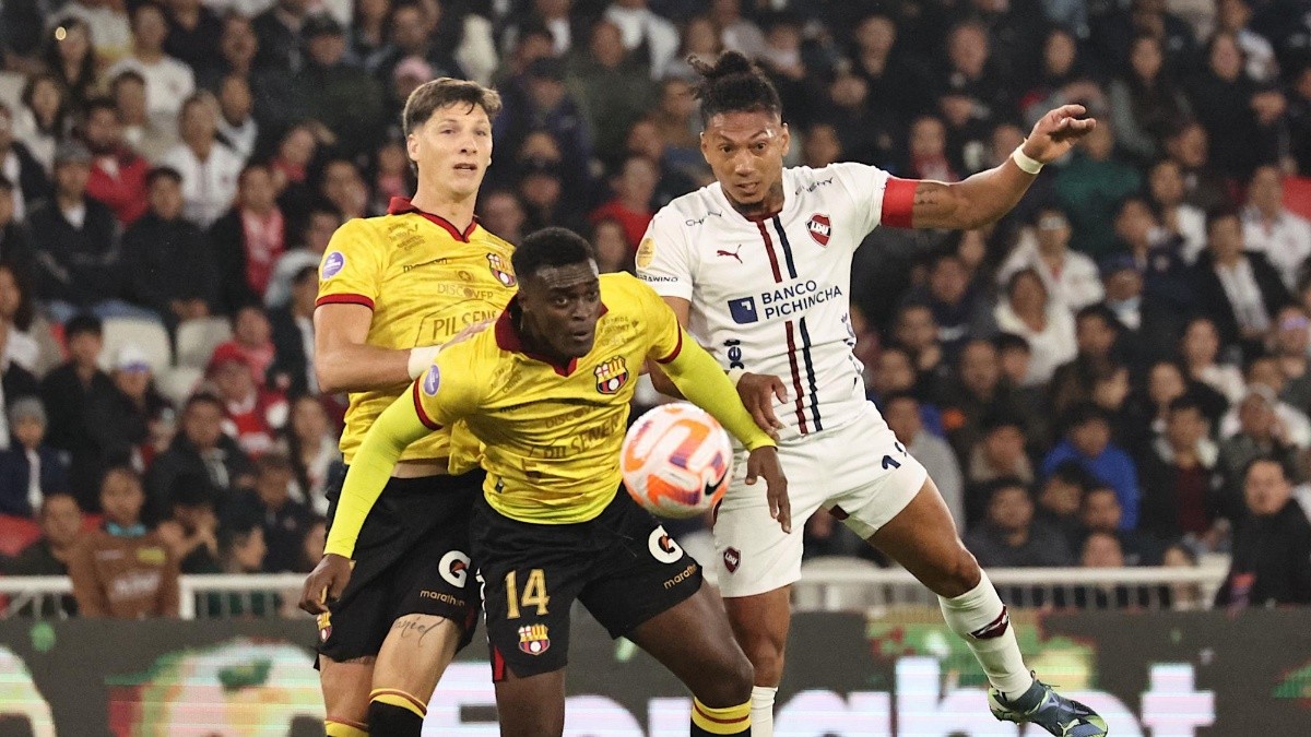 El pulso entre Liga de Quito y Barcelona centra la atención | Ecuavisa