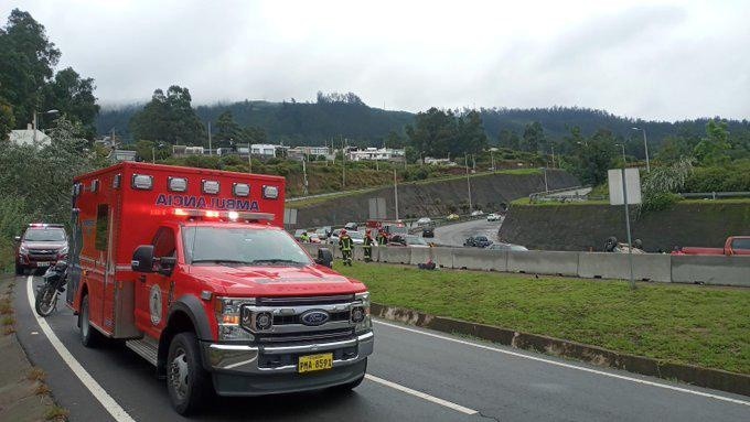 Quito: un siniestro de tránsito en la Ruta Viva dejó cuatro heridos ...