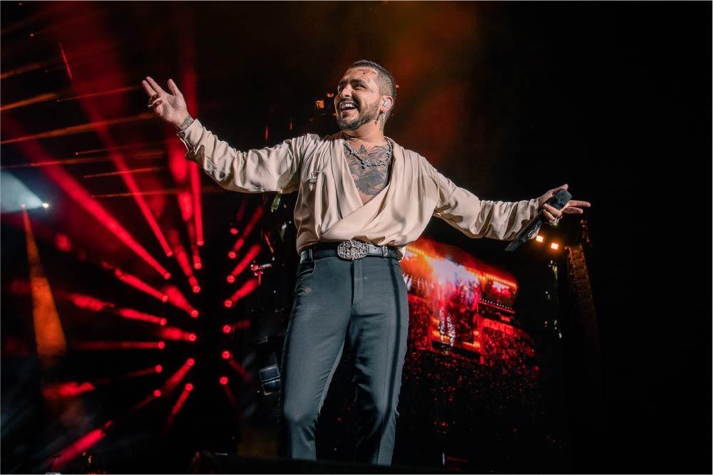 Un taco de dinamita se halló cerca de la tarima en el concierto de ...