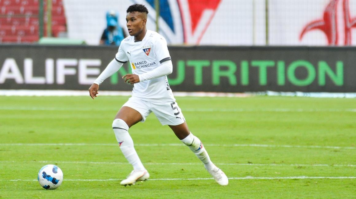 Óscar Zambrano fue inscrito por Liga de Quito para jugar la Copa ...