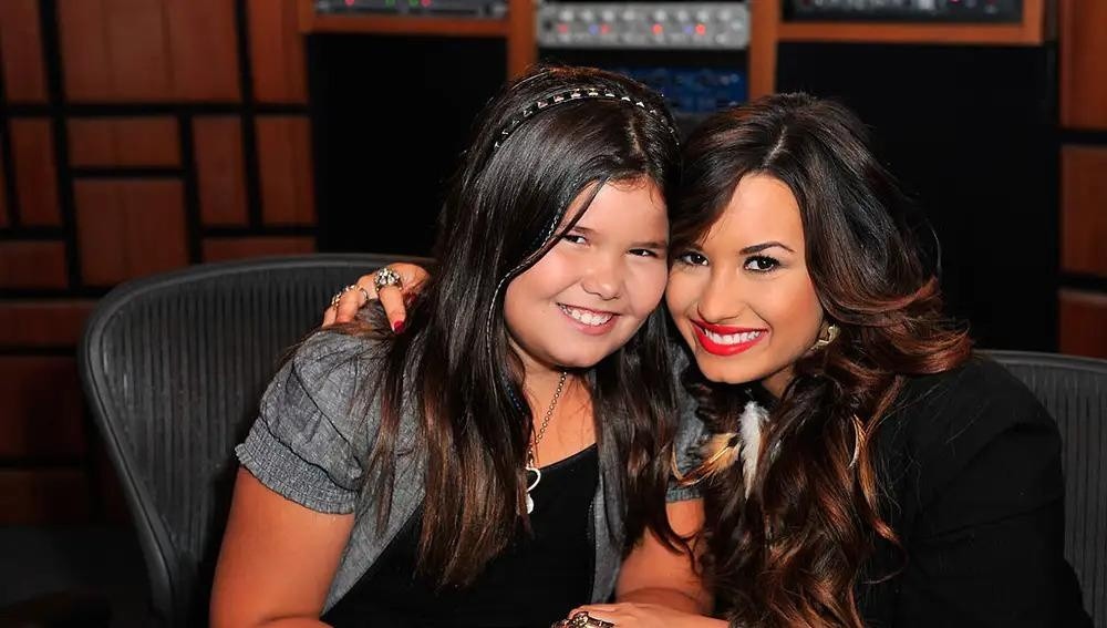 La cantante Demi Lovato será tía, así lo anuncio su hermana menor ...