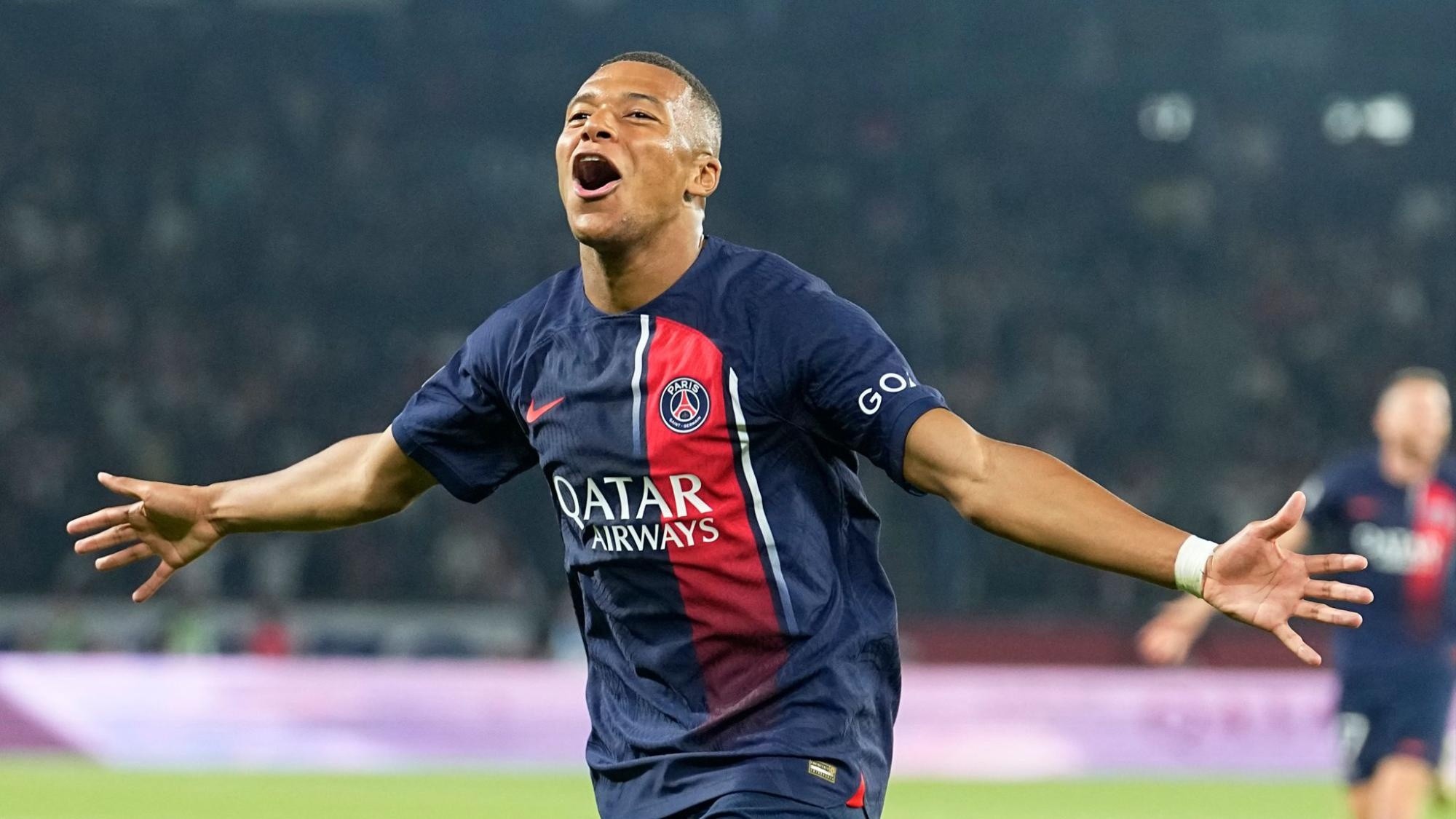 Kylian Mbappé y el PSG se enfrentan en los tribunales por USD 61 ...