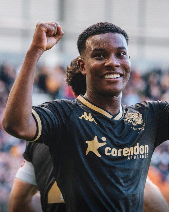 Óscar Zambrano marcó su primer gol en la victoria del Hull City ante el ...