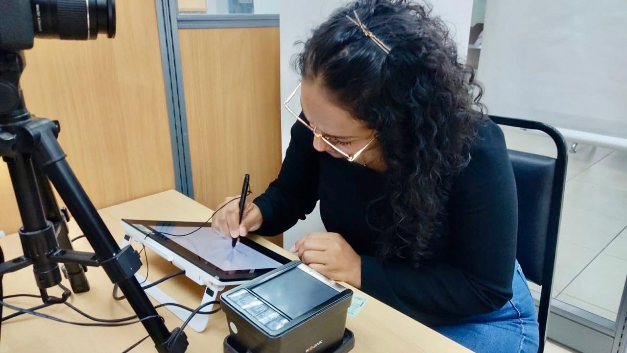 3 589 personas fueron atendidas en el Registro Civil este 19 de octubre ...