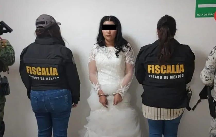 México: una mujer, con su vestido de bodas, fue detenida antes de ...
