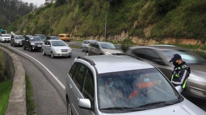 Pico y placa en Quito: las restricciones de movilidad para este lunes ...