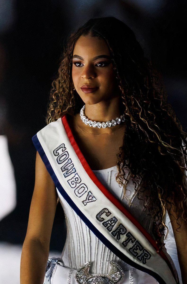 Beyoncé y su hija Blue Ivy juntas en el espectáculo de medio tiempo de ...