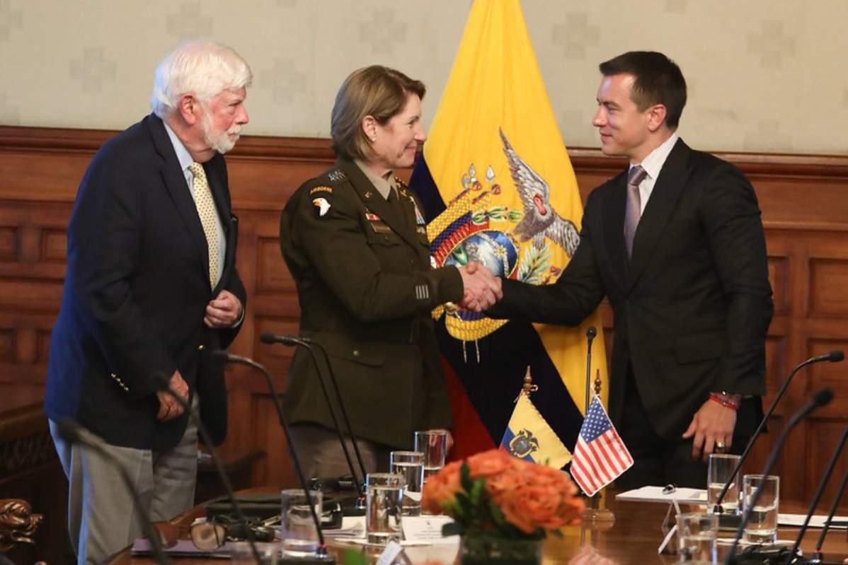 Rusia niega que sean chatarra los equipos militares que Ecuador quiere ...