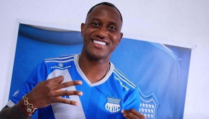 Jaime Ayoví renovó con Emelec un año más | Ecuavisa