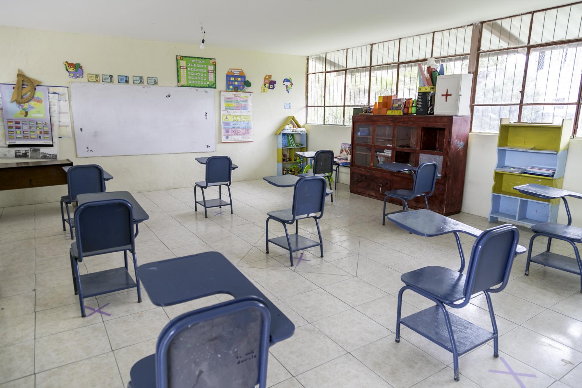 Solo 475 instituciones educativas permanecen en clases virtuales ...